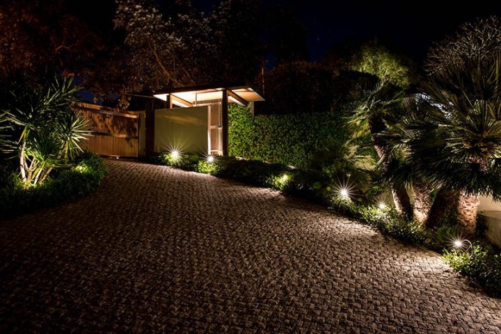 Where should I position my outdoor lights? - Bondilights